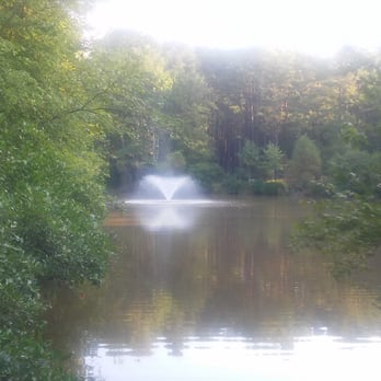 DEEP RUN PARK AND RECREATION CENTER - Updated May 2025 - 80 Photos & 49 ...