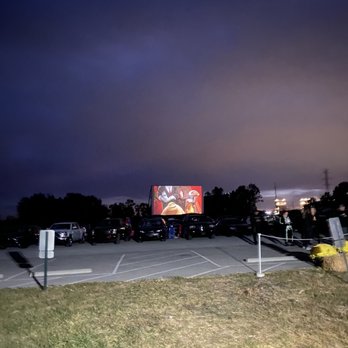 SAUERBECK FAMILY DRIVE-IN - Updated October 2025 - 61 Photos & 33 ...