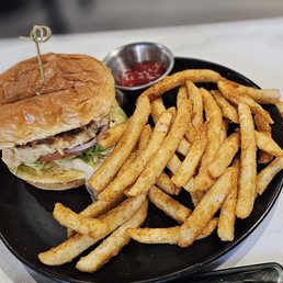 MARLEY’S BAR AND GRILL - Updated September 2025 - 322 Photos & 130 ...