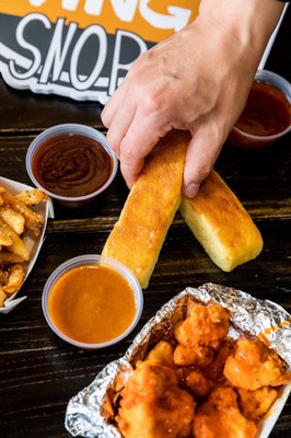 WING SNOB - 101 Photos & 128 Reviews - 28408 Five Mile Rd, Livonia, MI ...