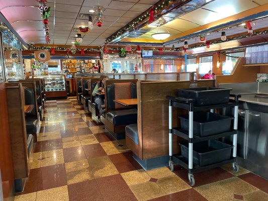 NUTLEY DINER - Updated December 2025 - 281 Photos & 266 Reviews - 372 ...