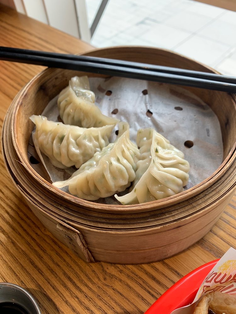 HAWKER & ROLL - 20 Photos & 12 Reviews - 38 Ballarat St, Queenstown ...