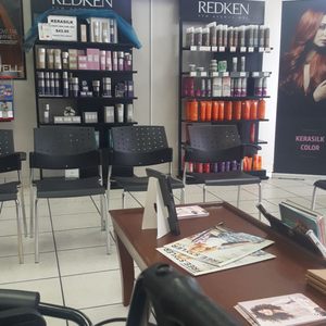 TEXAS HAIR TEAM - CONROE - 12 Photos & 23 Reviews - 2948 Interstate 45 ...