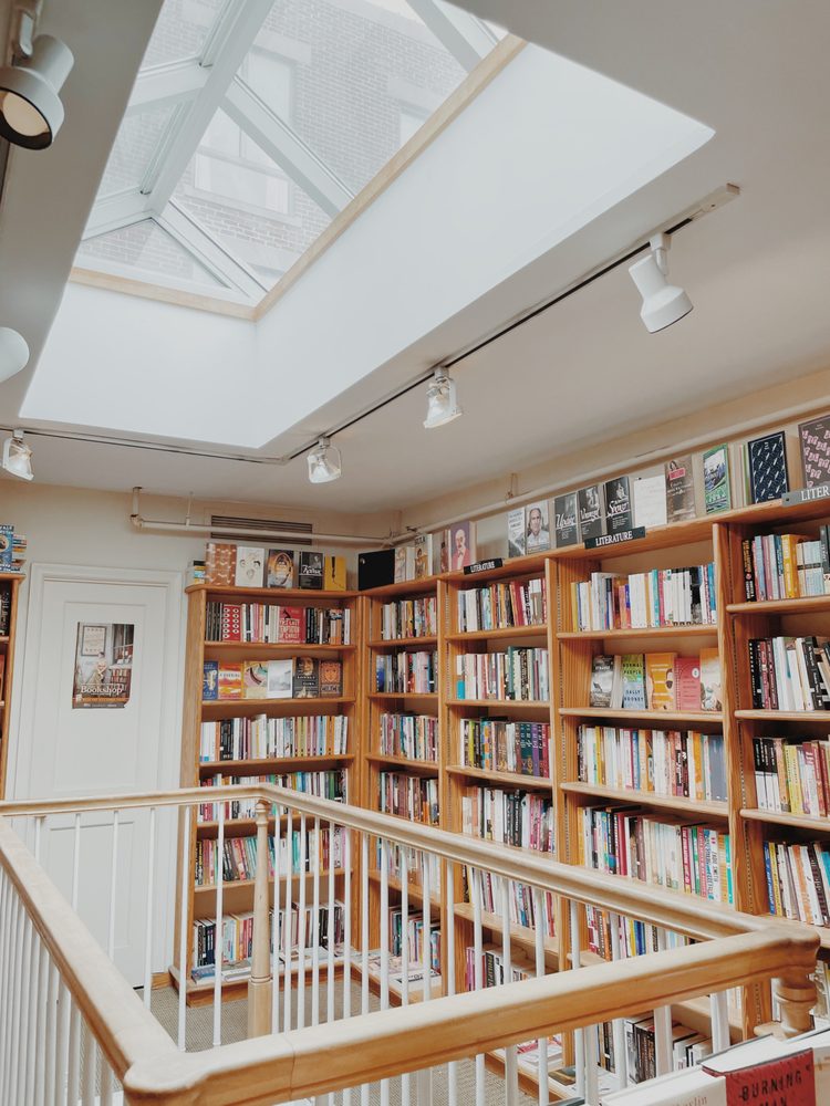 BRIDGE STREET BOOKS - 18 Photos & 64 Reviews - 2814 Pennsylvania Ave NW ...