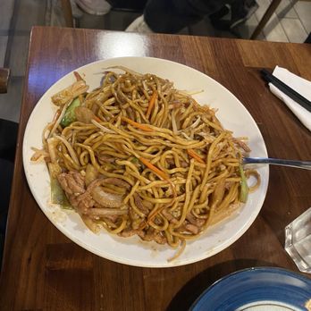 EMEI - Updated October 2024 - 1214 Photos & 725 Reviews - 915 Arch St ...