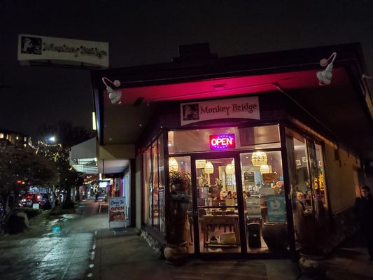 THE MONKEY BRIDGE - 342 Photos & 653 Reviews - 1723 NW Market St ...