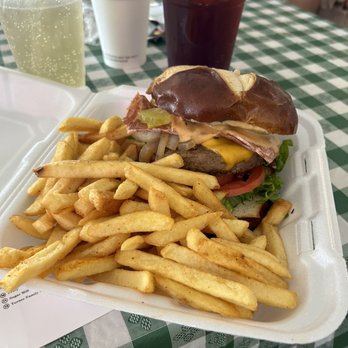 VEGAN-ISH VIBES - Updated July 2024 - 71 Photos & 32 Reviews - 4608 ...