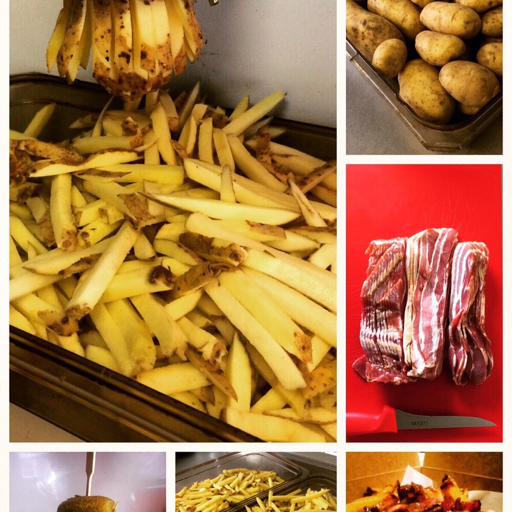 PADDY’S POUTINE - Updated May 2025 - 10 Photos - Liosban Industrial ...