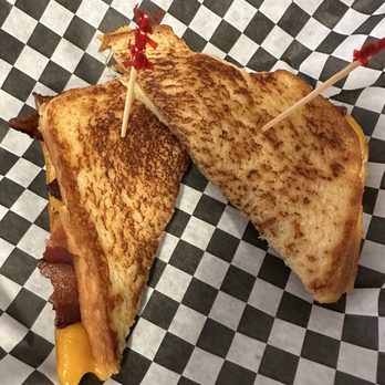 THE SUMNER CAFÉ - Updated October 2025 - 79 Photos & 100 Reviews - 909 ...