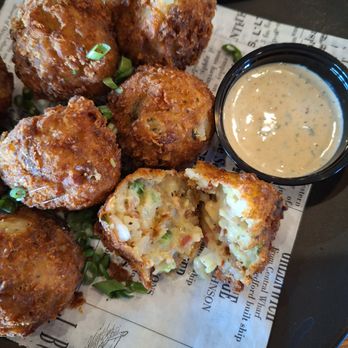 C.R. GIBBS AMERICAN GRILLE - Updated August 2025 - 325 Photos & 377 ...