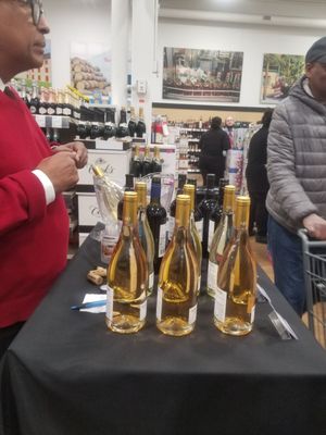 BINNY’S BEVERAGE DEPOT - Updated April 2026 - 16 Photos & 55 Reviews ...
