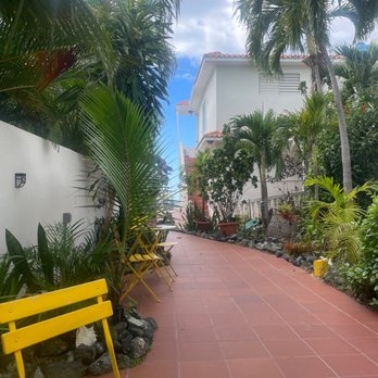 COCONUT PALMS INN - Updated October 2025 - 71 Photos & 26 Reviews ...