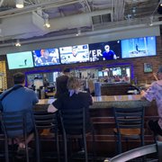 BLUE 32 SPORTS GRILL - 256 Photos & 515 Reviews - Restaurants near ...