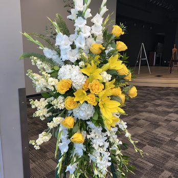 IRVINE VILLAGE FLOWERS - Updated August 2024 - 248 Photos & 219 Reviews ...