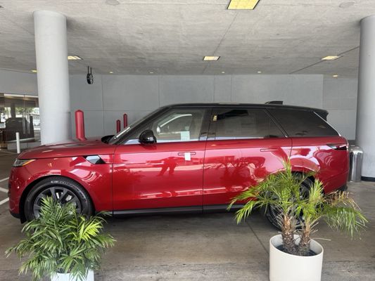 LAND ROVER VAN NUYS - Updated December 2025 - 88 Photos & 150 Reviews ...