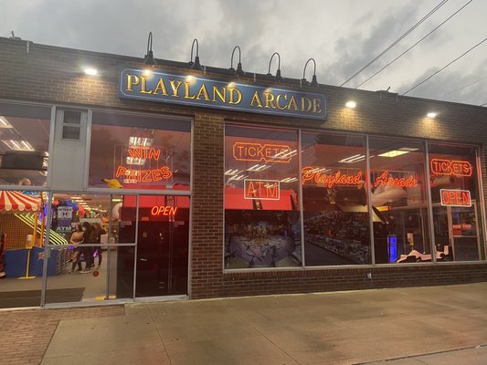 FUN WORLD ARCADE - Updated December 2025 - 40 Photos & 27 Reviews - 127 ...