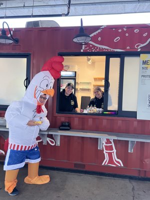 CHICKEN AND RICE GUYS - 17 Drydock Ave, Boston, Massachusetts - Middle ...