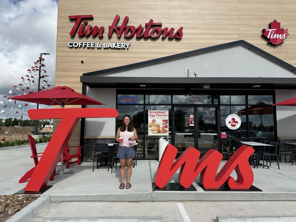TIM HORTONS - Updated October 2024 - 15 Photos - 2051 Greenhouse Rd ...