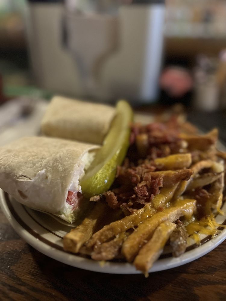 WAG’S RESTAURANT - Updated December 2025 - 129 Photos & 229 Reviews ...