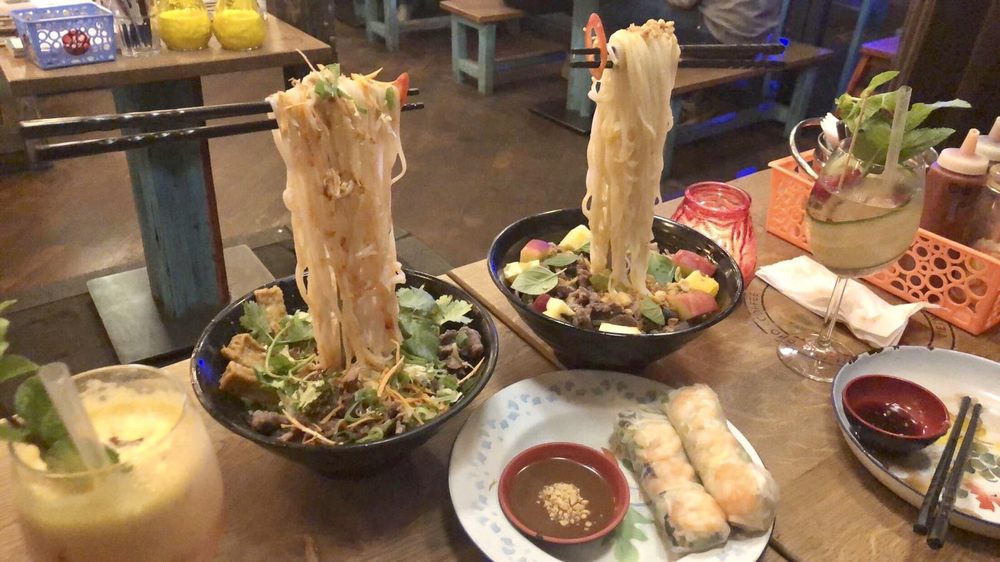 BAMI HOUSE - Updated June 2024 - 17 Photos & 17 Reviews - Türkenstr. 21 ...