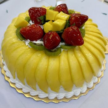 KAMALAN BAKERY - Updated December 2025 - 687 Photos & 310 Reviews ...