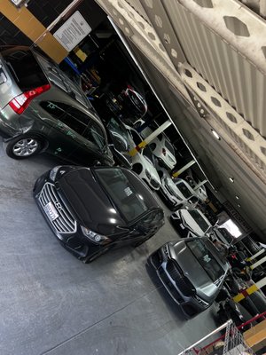 KINGS AUTO COLLISION CENTER - Updated December 2025 - 16 Photos & 10 ...