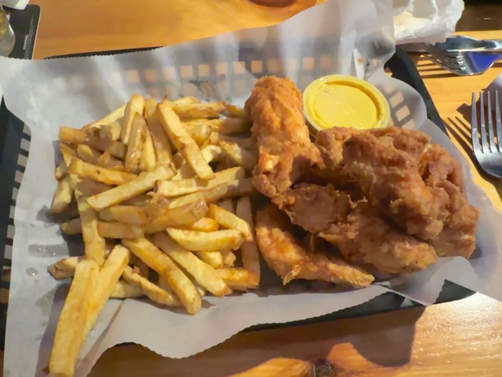 BUCK IT GRILL AND PUB - Updated December 2025 - 31 Photos & 20 Reviews ...