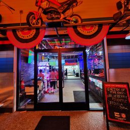 MEACH’S PIT STOP - Updated July 2025 - 56 Photos & 43 Reviews - 650 S ...