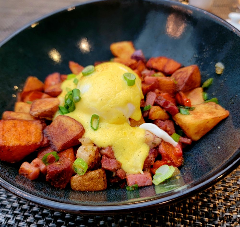 M BISTRO - Updated December 2024 - 178 Photos & 108 Reviews - 921 Canal ...