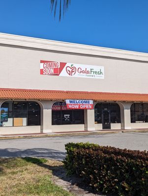 GALA FRESH FARMS - Updated June 2025 - 31 Photos & 14 Reviews - 23072 ...