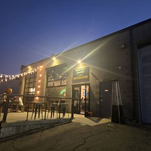 ALMOST FAMOUS BREWING COMPANY - Updated November 2025 - 87 Photos & 19 ...