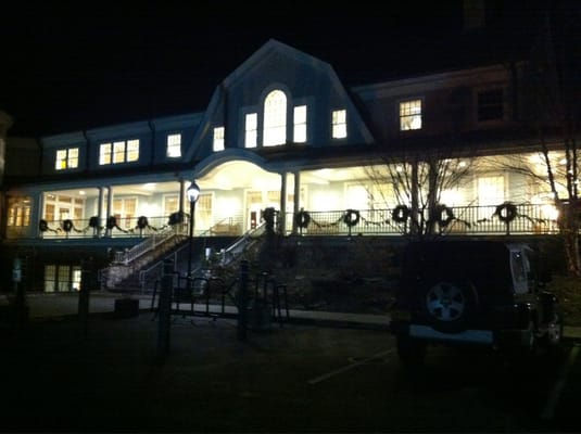 COLD SPRING HARBOR LIBRARY - Updated December 2025 - 17 Photos & 13 ...