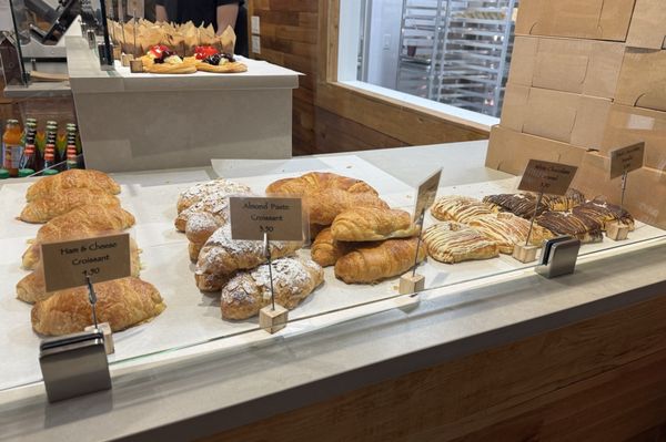 RUSTIC KNEAD - Updated December 2025 - 14 Photos & 16 Reviews - 7 N ...