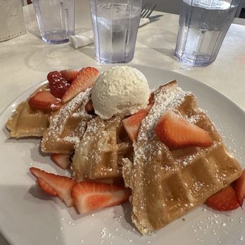 MILES TABLE - Updated December 2025 - 674 Photos & 567 Reviews - 1620 ...