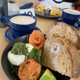 FRONTSIDE CAFE - 260 Photos & 125 Reviews - 1070 E Front St, Ventura ...