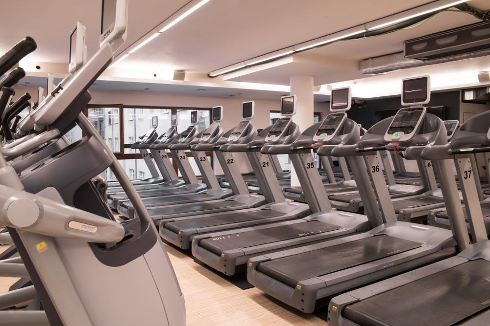 FORM FACTORY KARLÍN - 11 Photos - Křižíkova 44, Praha, Czech Republic ...