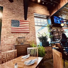 BUCKET & ROPE - Updated December 2025 - 178 Photos & 88 Reviews - 600 S ...