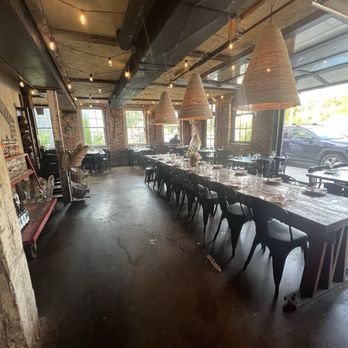 TAVOLA RUSTICA - Updated October 2025 - 98 Photos & 68 Reviews - 243 N ...