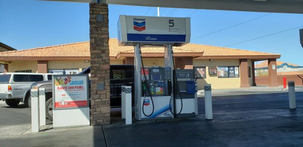 CHEVRON - Updated December 2025 - 27 Photos & 43 Reviews - 8500 W ...