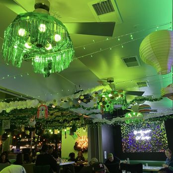 JET’S AMERICAN GRILL & BAR - Updated August 2024 - 325 Photos & 135 ...