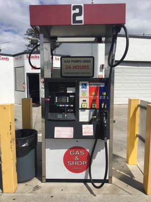 WOODSIDE GAS AND SHOP - Updated January 2026 - 20 Reviews - 895 ...