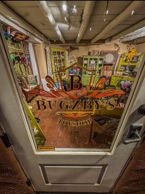 BUGZBY’S TOYSHOP - Updated October 2025 - 13 Photos - 2043 S Plaza St ...