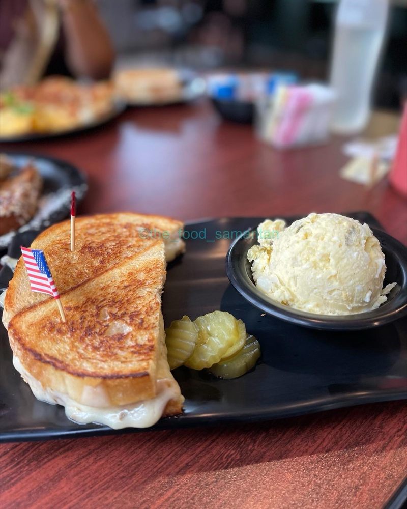 CORNER CAFE - 115 Photos & 174 Reviews - 796 Commerce Ave, Longview ...