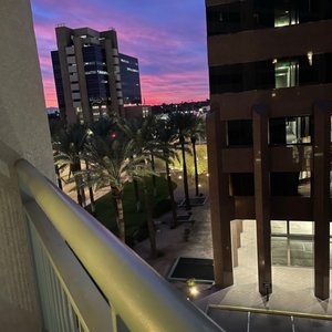 EMBASSY SUITES BY HILTON PHOENIX DOWNTOWN NORTH - 231 Photos & 125 ...