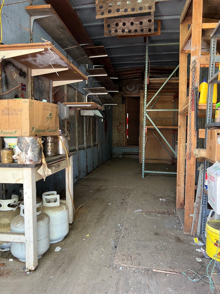 SERVANT KING JUNK REMOVAL - Updated July 2025 - 25 Photos & 30 Reviews ...