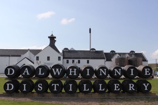 DALWHINNIE DISTILLERY - 92 Photos & 20 Reviews - Distilleries ...