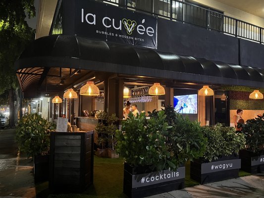 LA CUVÉE - 23 Photos & 12 Reviews - 1101 SW 8th St, Miami, FL - Yelp