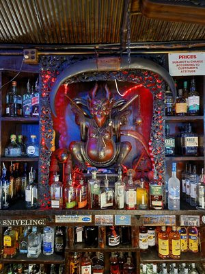 TRADEWINDS TROPICAL LOUNGE & GRILL - Updated December 2024 - 89 Photos ...