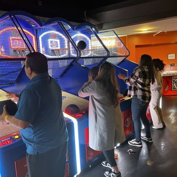 CIDERCADE AUSTIN - Updated August 2024 - 700 Photos & 443 Reviews - 600 ...