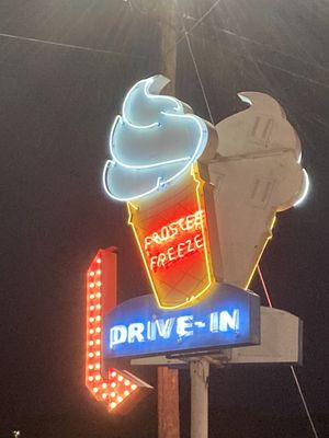 FROSTEE FREEZE - Updated August 2025 - 59 Photos & 41 Reviews - 1617 N ...